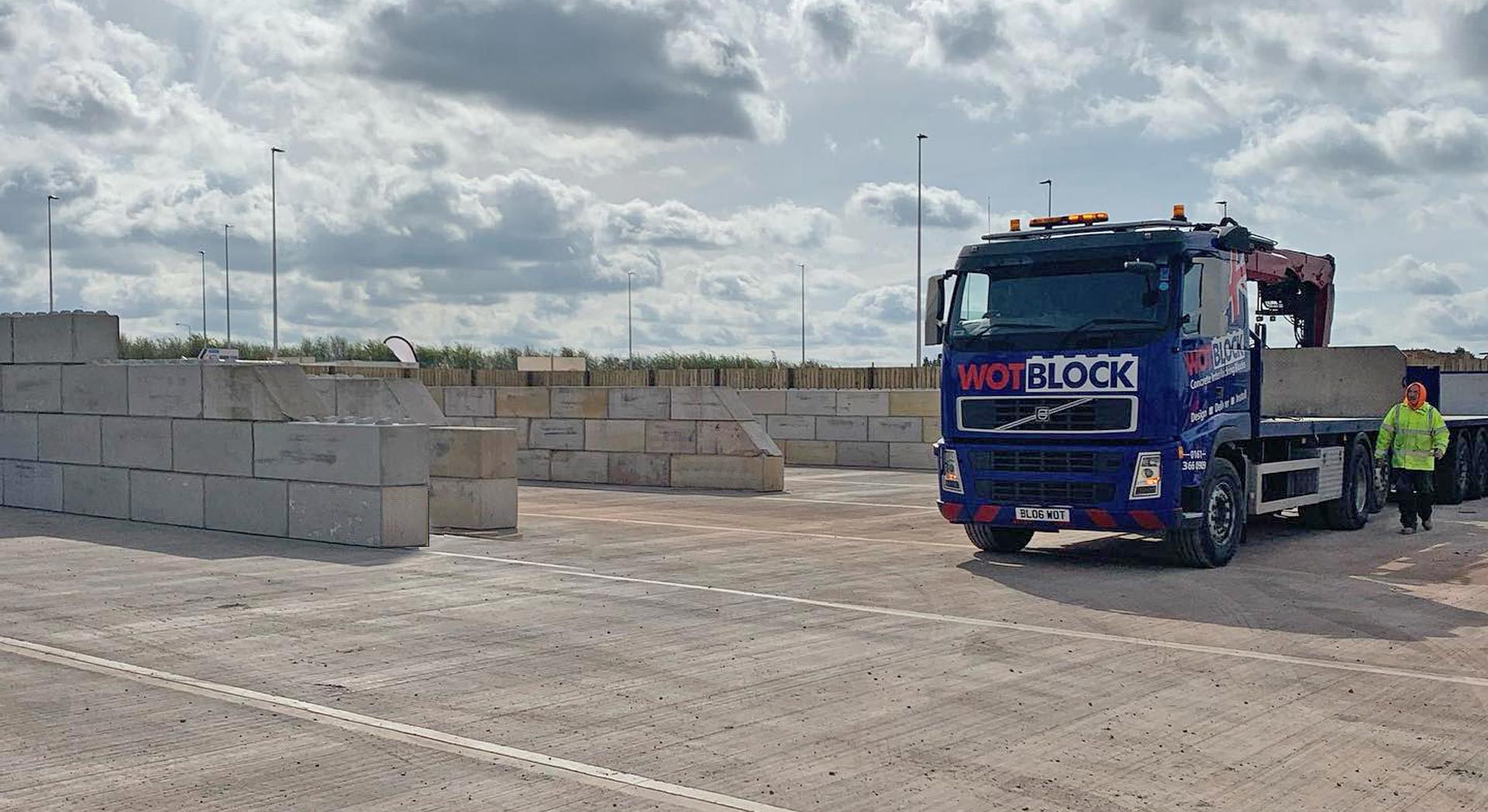 600mm 45° Degree Interlocking Concrete Block Range